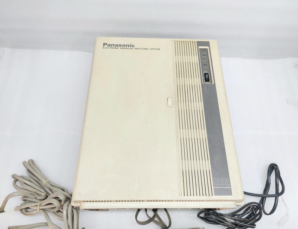 PANASONIC 1232 EASA-PHONE KX-T123211D ELECTRONIC MODULAR SWITCHING ...